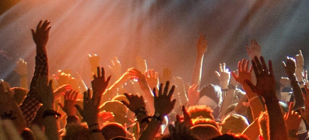 Top 5 ginger Pop artists that redheads should listen to | Ginger Parrot